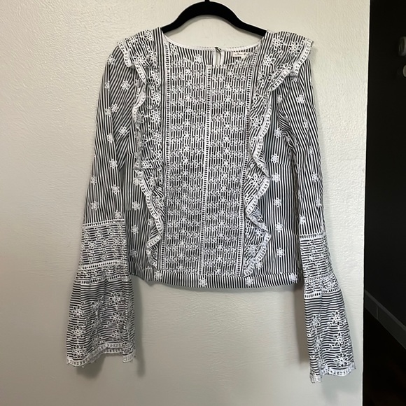 Willow & Clay | Tops | Willow Clay 7s Style Beautiful Blouse | Poshmark